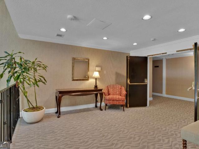 26204 Plantation Dr NE, Unit 204, Atlanta, GA 30324 | MLS #10756