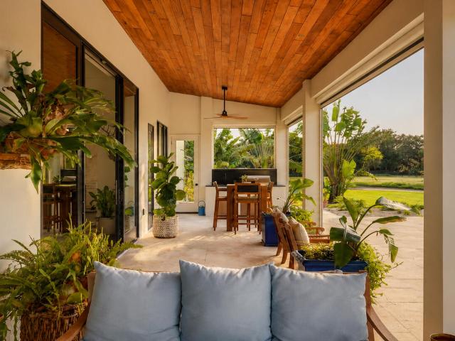 26209 SW Jockeys Run, Okeechobee, FL 34974 | MLS #R11119