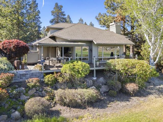 2620 NW Golf Course Dr S, Bend, OR 97703
