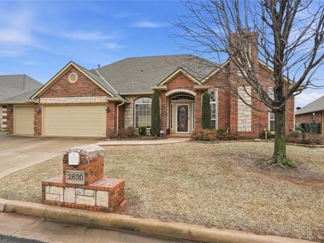 2620 NW 152nd St, Edmond, OK 73013