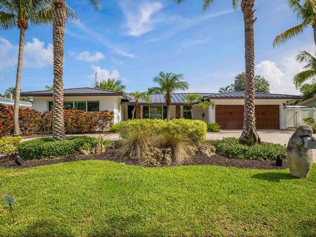 2620 NE 53rd St, Lighthouse Point, FL 33064