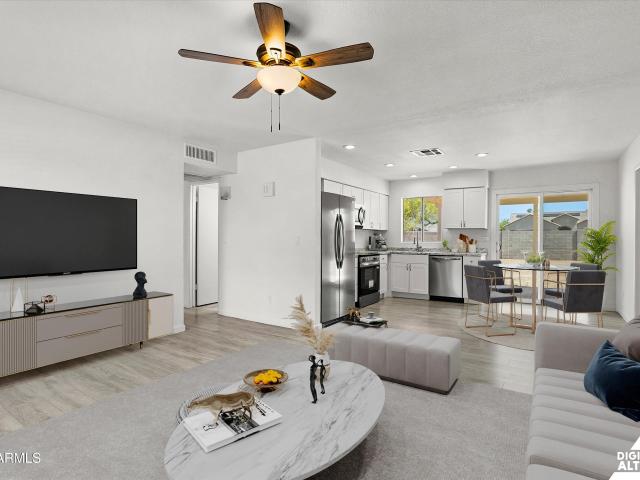 2620 e villa theresa drive