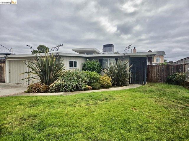 2620 Fordham St, East Palo Alto, CA 94303