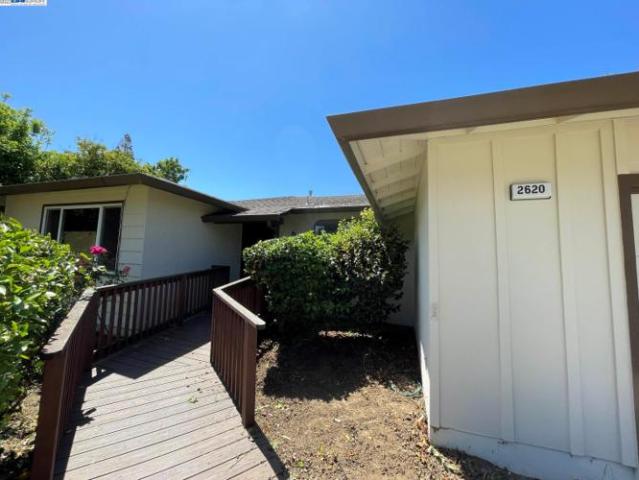 2620 Forrest Ct, Fremont, CA 94536