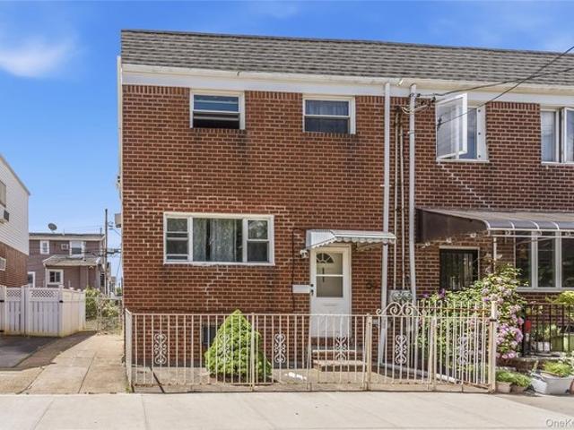 2620 Gerritsen Ave, Brooklyn, NY 11229