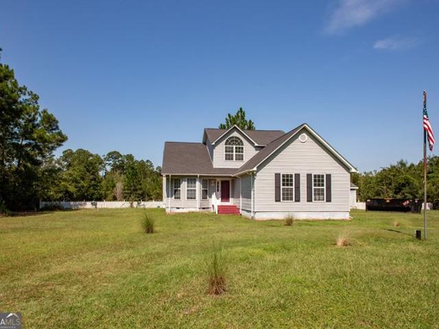 2620 Gibbs St, Waycross, GA 31503