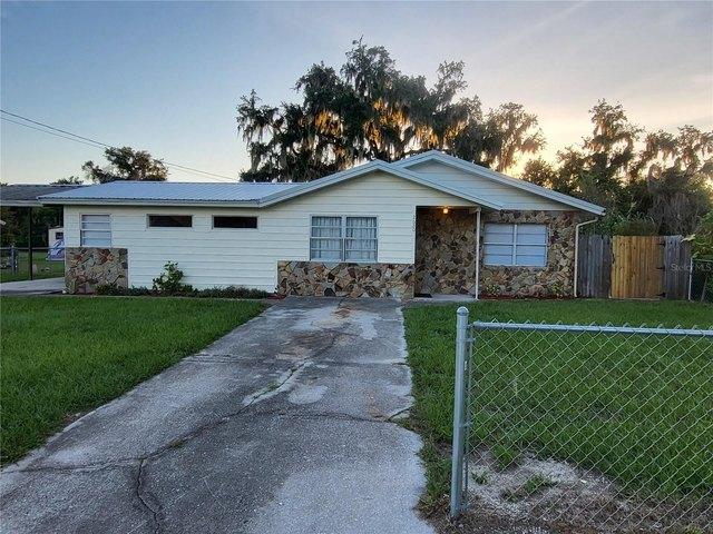 2620 Howard St, Mulberry, FL 33860