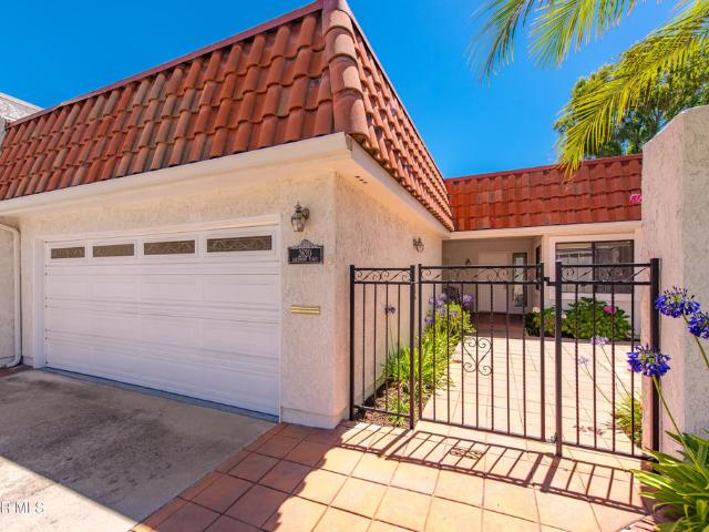 2620 Lakewood Place