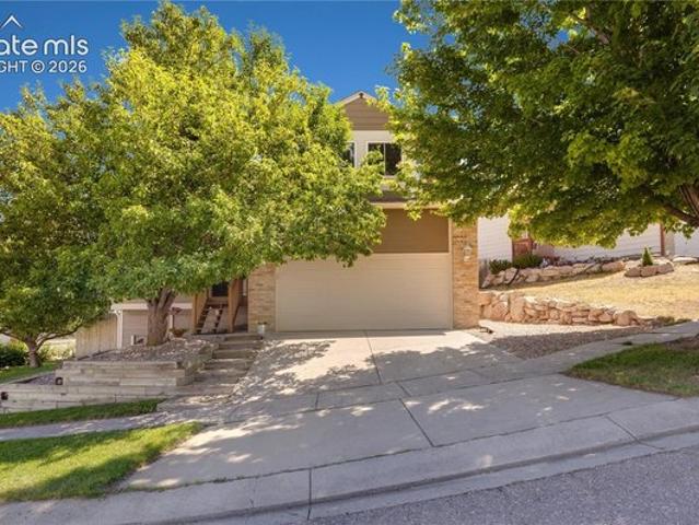 2620 Lear Dr, Colorado Springs, CO 80920