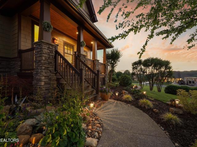 2620 Persimmon