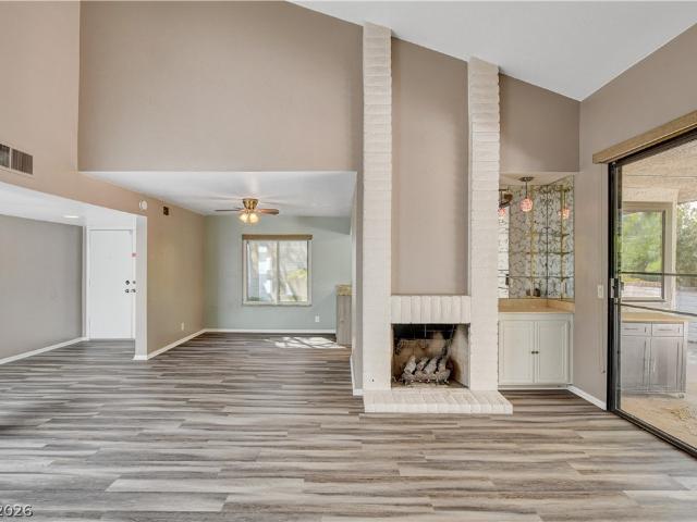 2620 San Lago Ct, Las Vegas, NV 89121 | MLS #2772