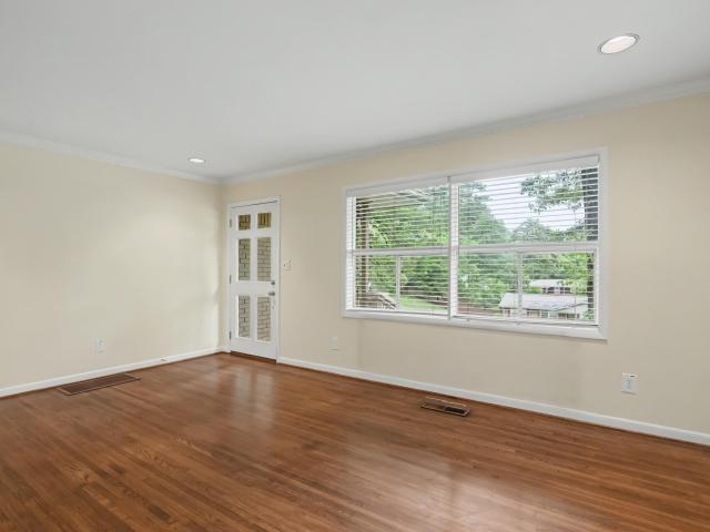 2620 Southview Circle