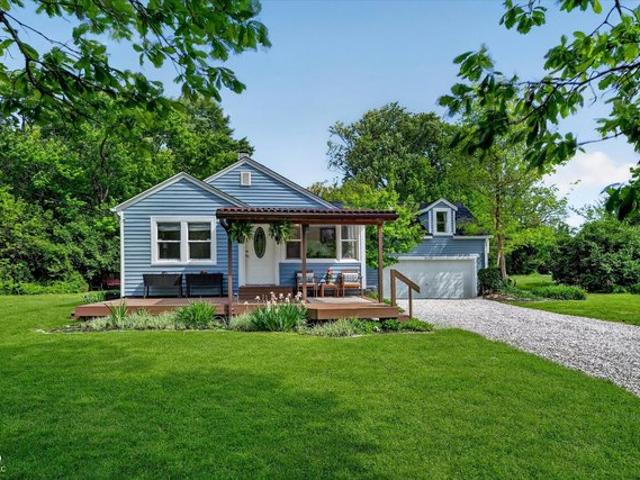2620 W 61st St, Indianapolis, IN 46228