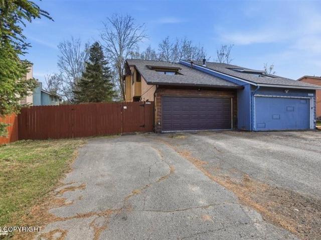 2620 W 72nd Ave, Anchorage, AK 99502