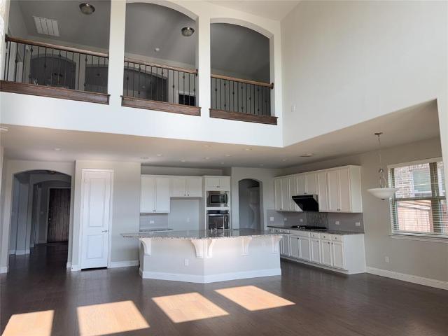2620 Walnut Creek Lane