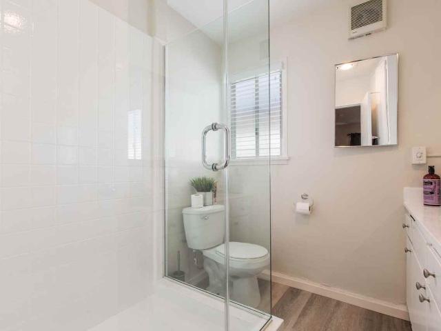 2620 11th St 1 Bedroom Apartment for Rent at 2620 11th St, Santa Monica, CA 90405 Sunset Park