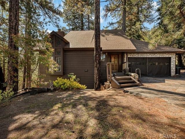 26211 Spyglass Dr, Lake Arrowhead, CA 92352