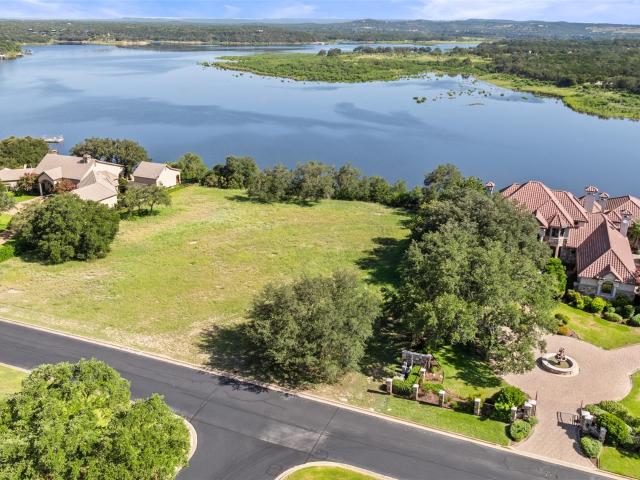 26212 Countryside Dr