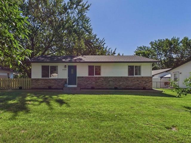 26215 6th St W, Zimmerman, MN 55398