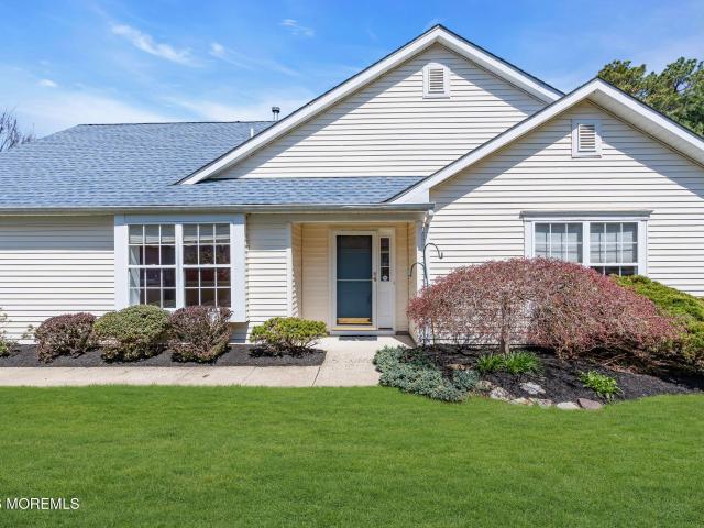 2621 Meadow Lake Dr, Toms River, NJ 08755 | MLS #22609