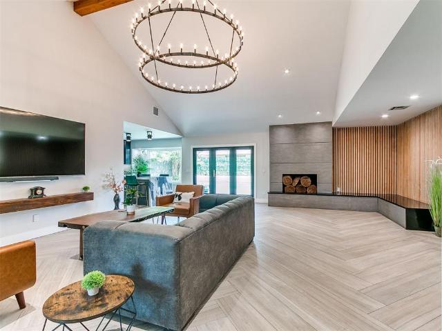 2621 NW 59th Street