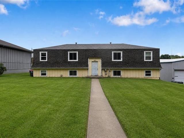 2621 N 155th Ter, Basehor, KS 66007