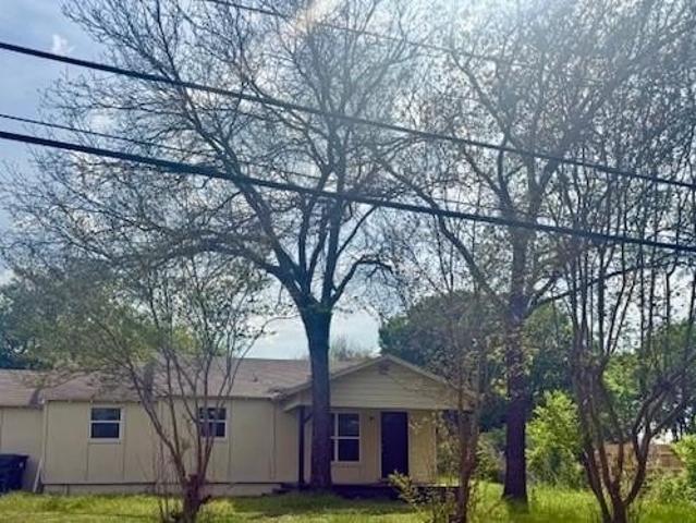 2621 Old Marlin Rd, Waco, TX 76705