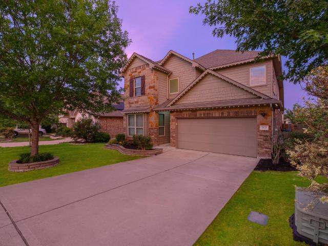 2621 Auburn Chestnut Ln