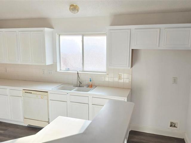 2621 Ash Creek