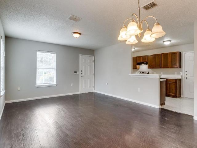 2621 Choice St, Dallas, TX 75215 | MLS #21217