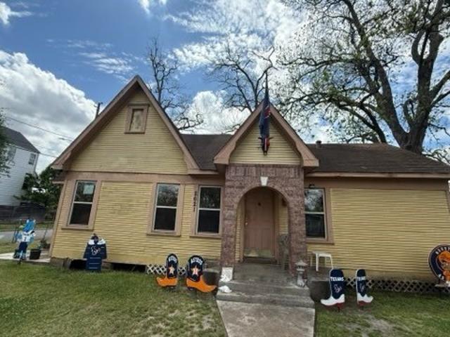 2621 Eastman St, Houston, TX 77009