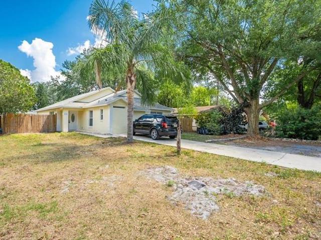 2621 El Capitan Dr, Sanford, FL 32773