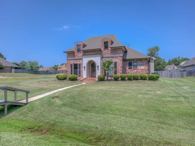 2621 Firefly Trail