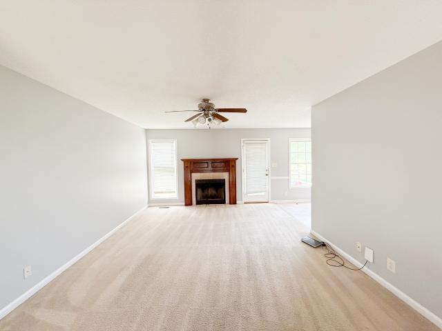 2621 Green Briar Dr, Clarksville, TN 37040 | MLS #3169 | Compass