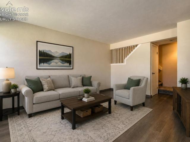 2621 Hearthwood Lane