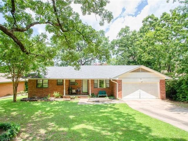 2621 Ionia St, Fort Smith, AR 72901