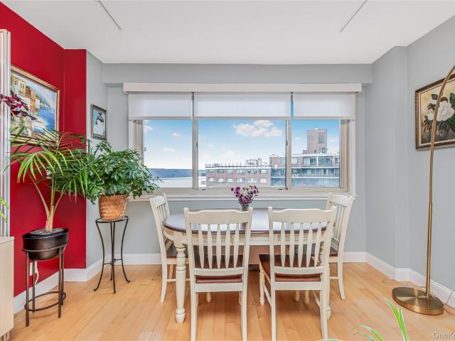 2621 Palisade Avenue 11G