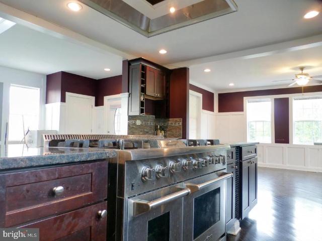 2621 Stenhouse Place