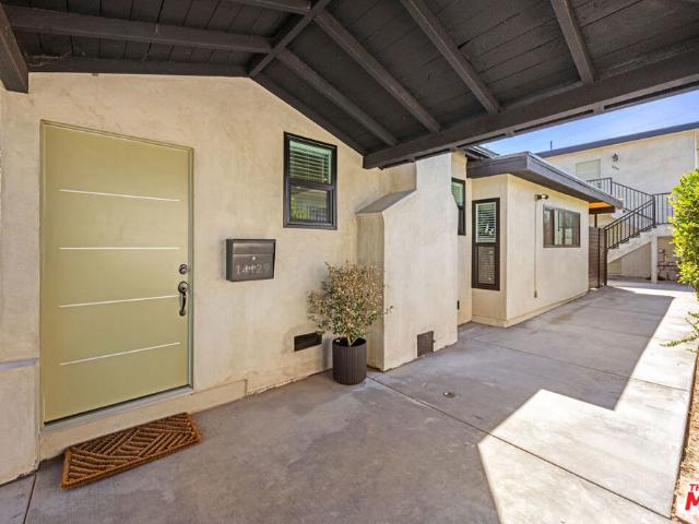 2621 Veteran Ave. Avenue