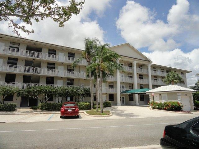 2621 Village Blvd Apt 205, West Palm Beach, FL 33409