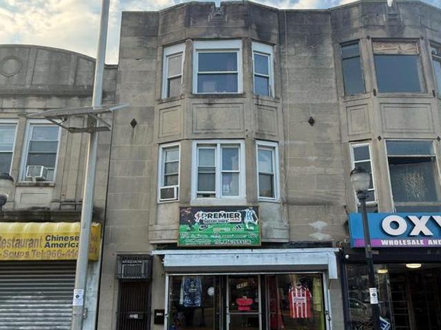 2621 Westfield Avenue