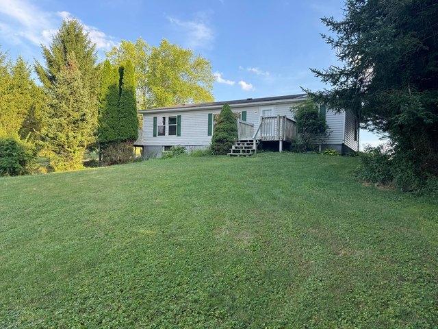 26220 Mill Rd, Utica, OH 43080