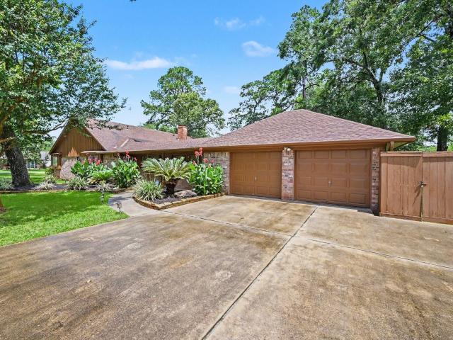 26222 Oakhurst Drive
