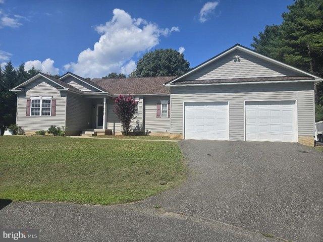 26225 Townfield Dr, Port Royal, VA 22535