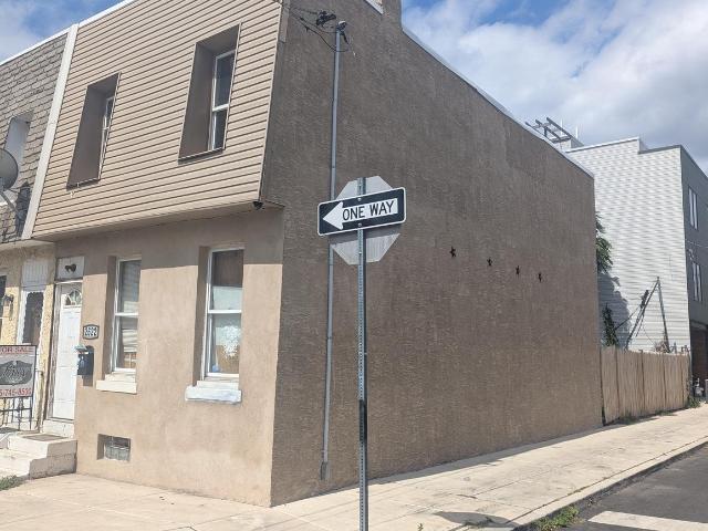 2622 Almond St, Philadelphia, PA 19125 | MLS #PAPH2534 | Compass