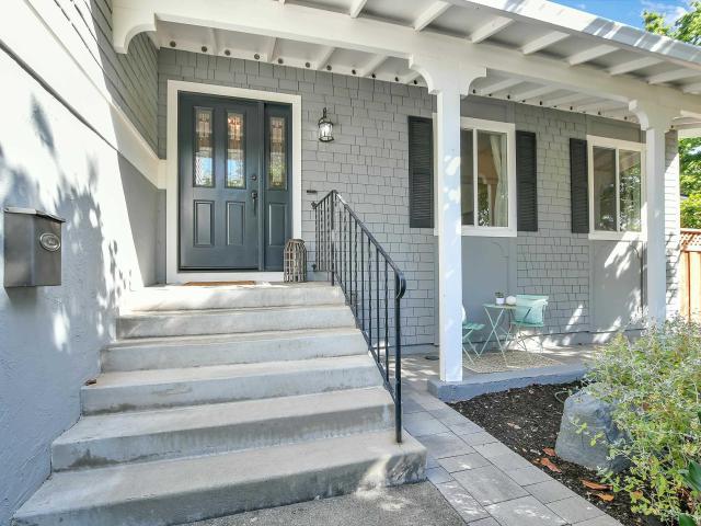 2622 Breton Pl