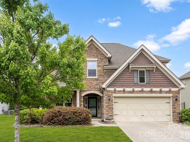 2622 Treeline Dr, Concord, NC 28027