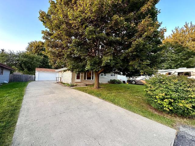 2622 6 Mile Rd