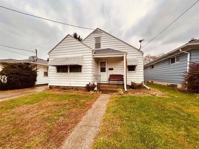 2623 Perry St, Erie, PA 16504