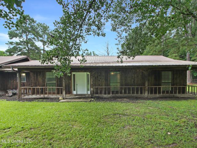 2623 Pleasant Valley Road
